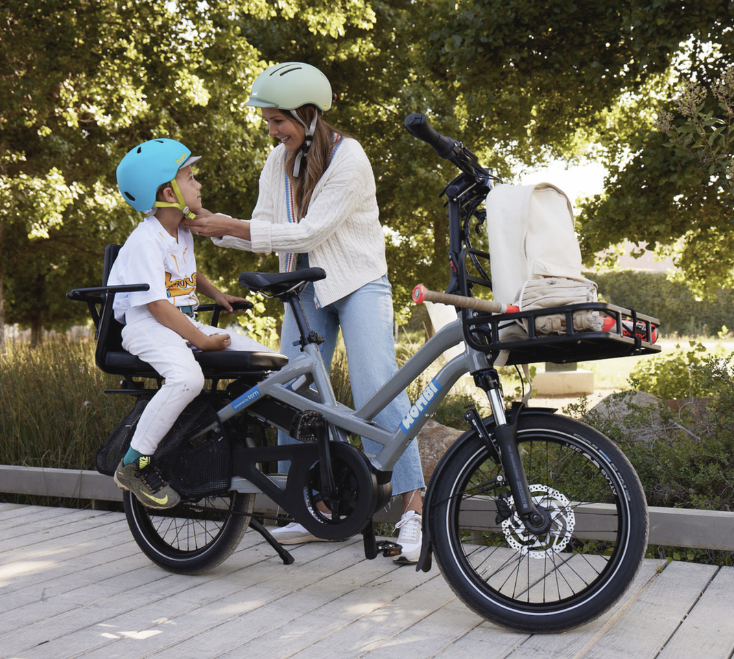 Wombi's Seattle Shop for Renting an Electronic Bike