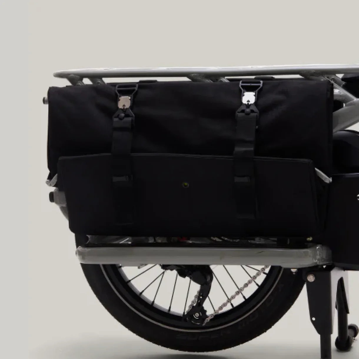 Cargo Hold Panniers (52) – Wombi - E-bike subscription